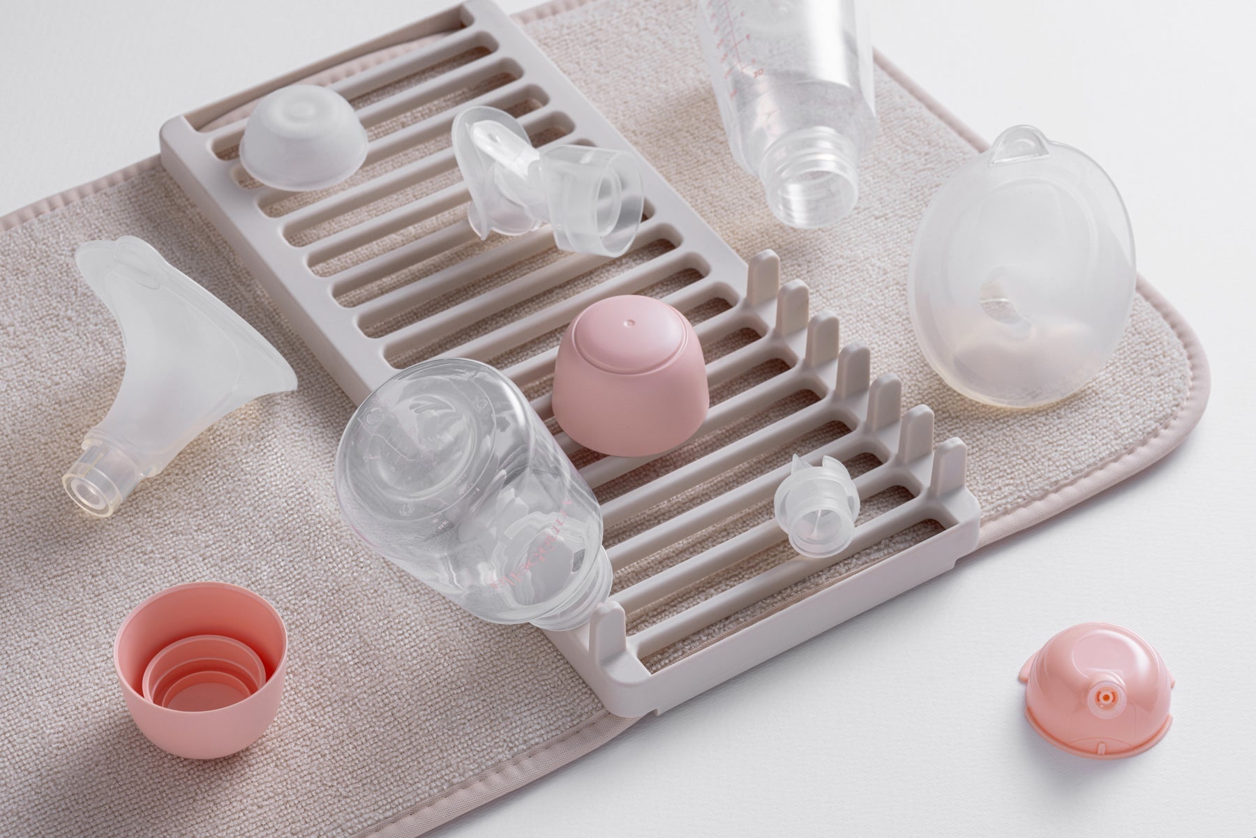 How to Clean and Sanitize Breast Pump Parts: CDC - Approved Routine ...